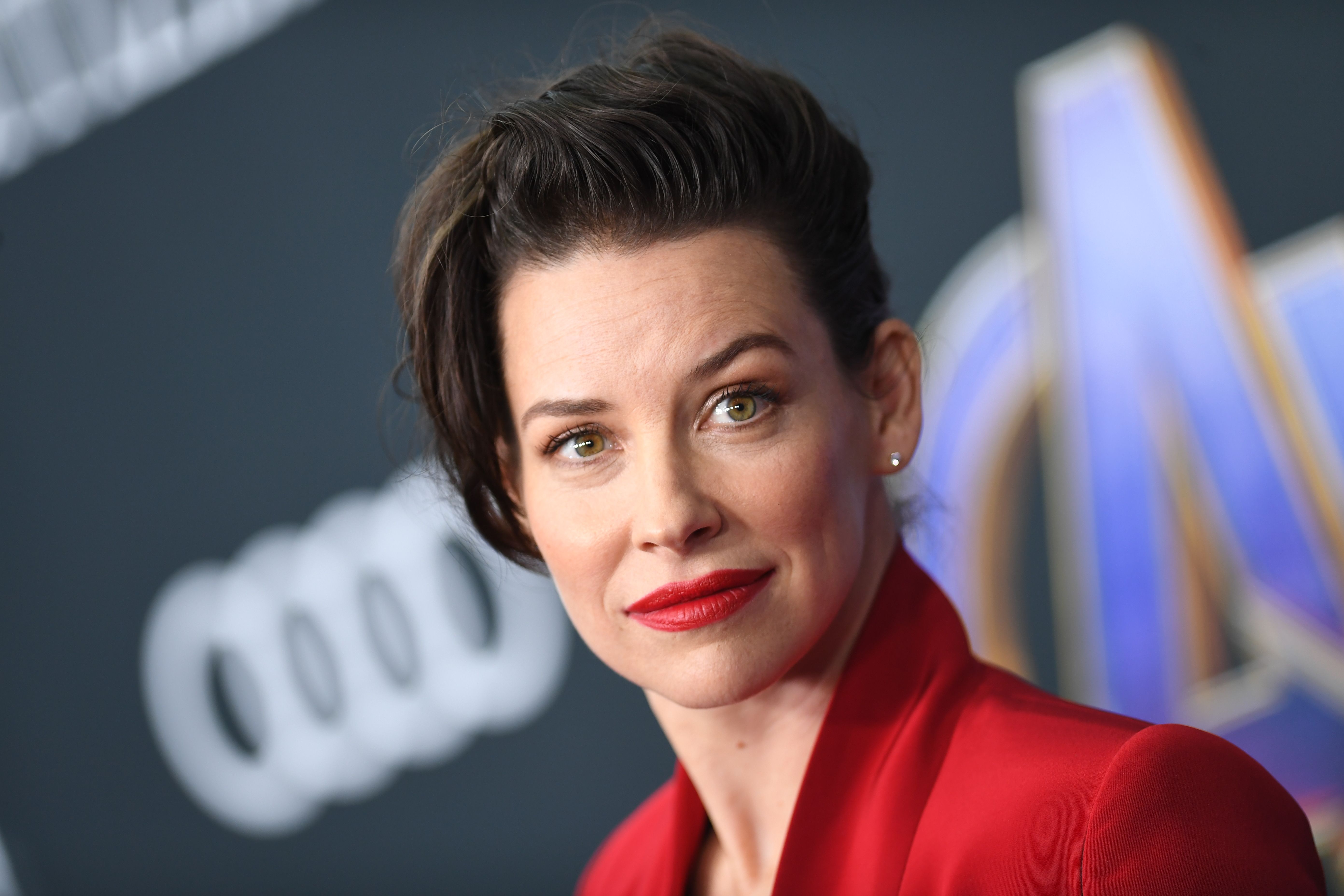 Evangeline Lilly apologizes for 'dismissive, arrogant and cryptic ... Evangeline Lilly apologizes for 'dismissive, arrogant and cryptic ...