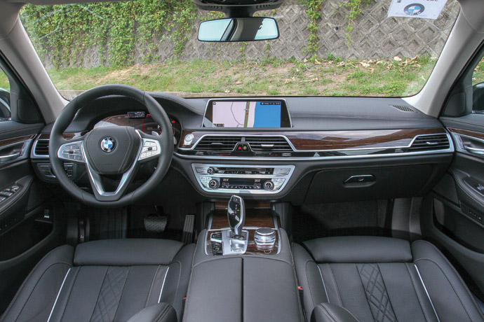 【路試報導】BMW 730i - Yahoo汽車機車