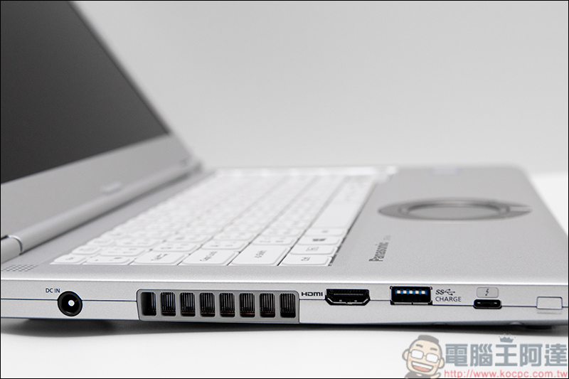 Panasonic TOUGHBOOK CF-SV8 & CF-LV8 開箱評測，真正日本製造、重量不到1公斤與強固設計 - Yahoo汽車機車