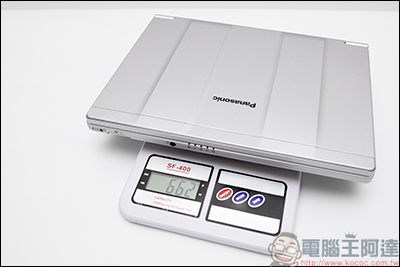 Panasonic TOUGHBOOK CF-SV8 & CF-LV8 開箱評測，真正日本製造、重量不到1公斤與強固設計 - Yahoo汽車機車