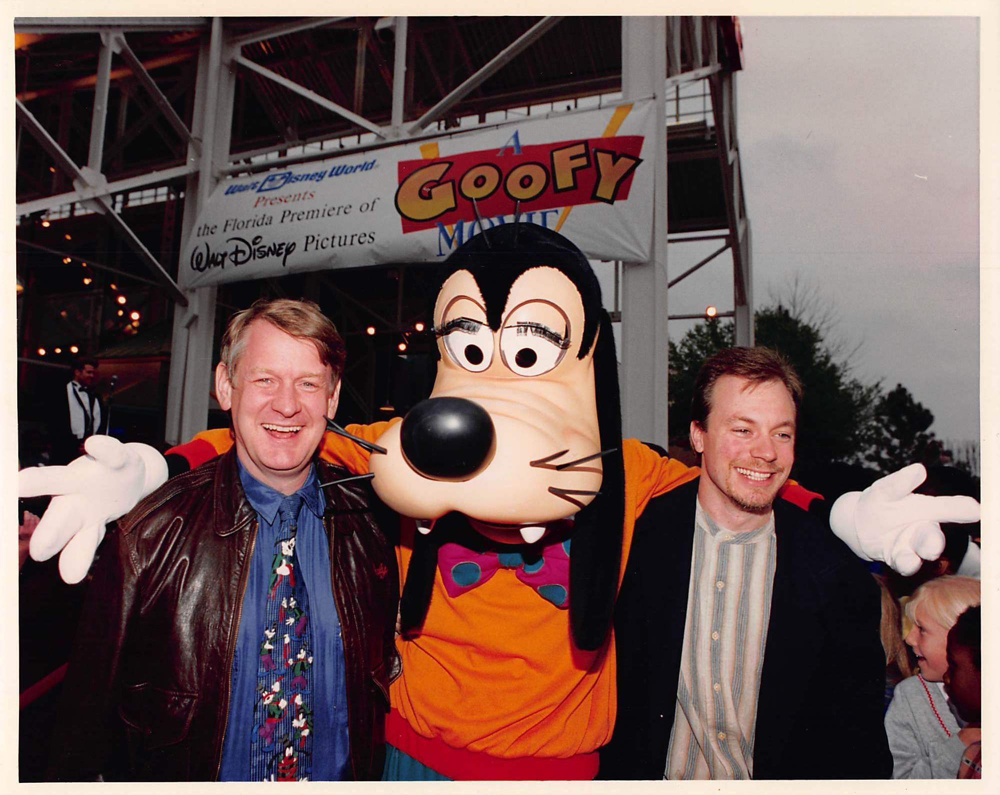 Bill Farmer, the voice of Goofy since 1987, answers age-old question ...