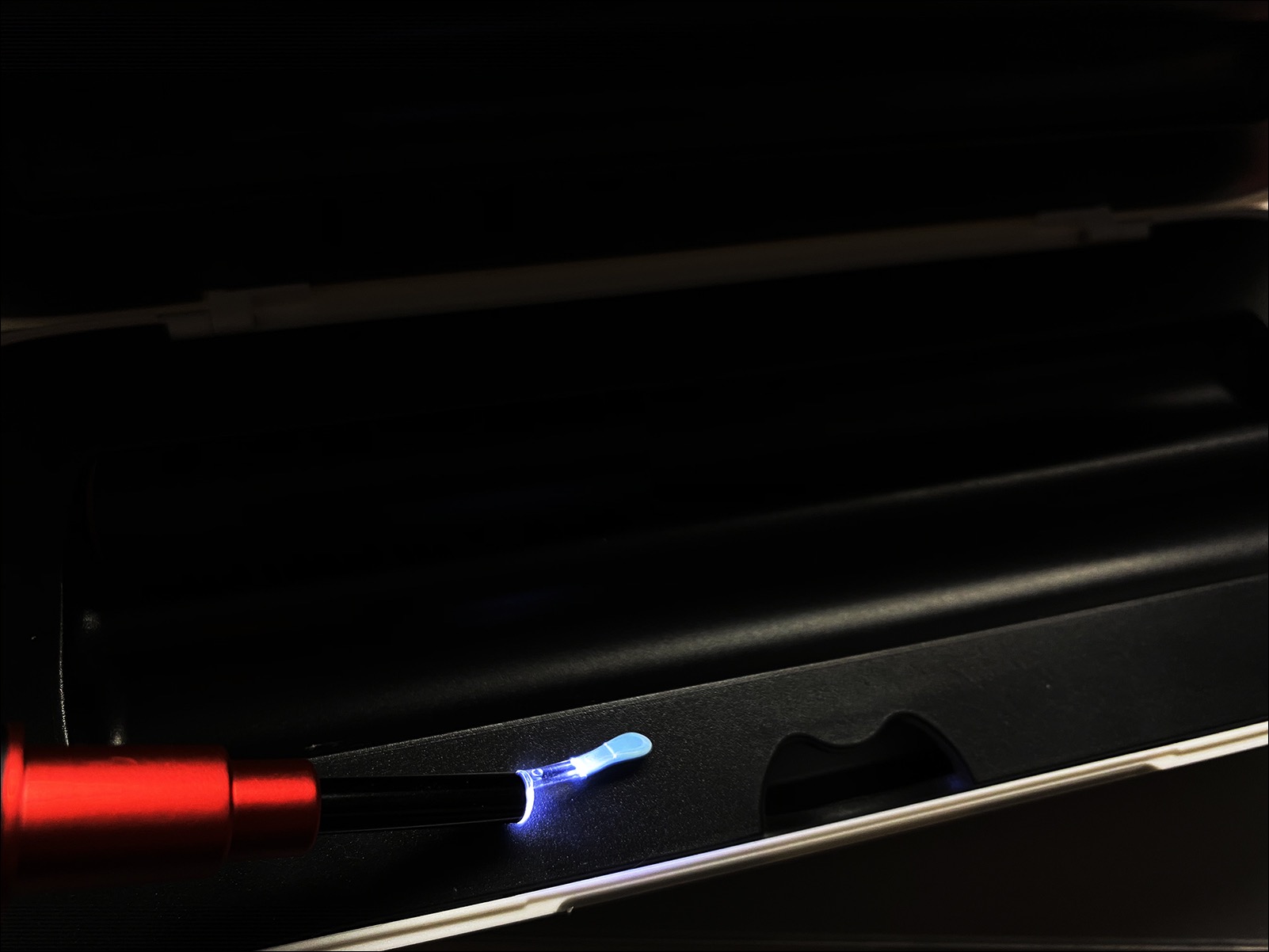 讓耳朵也做 SPA！安全、舒適的挖耳朵體驗－－BeBird A2 抗菌級挖耳監控棒旗艦組開箱、試用 - Yahoo汽車機車