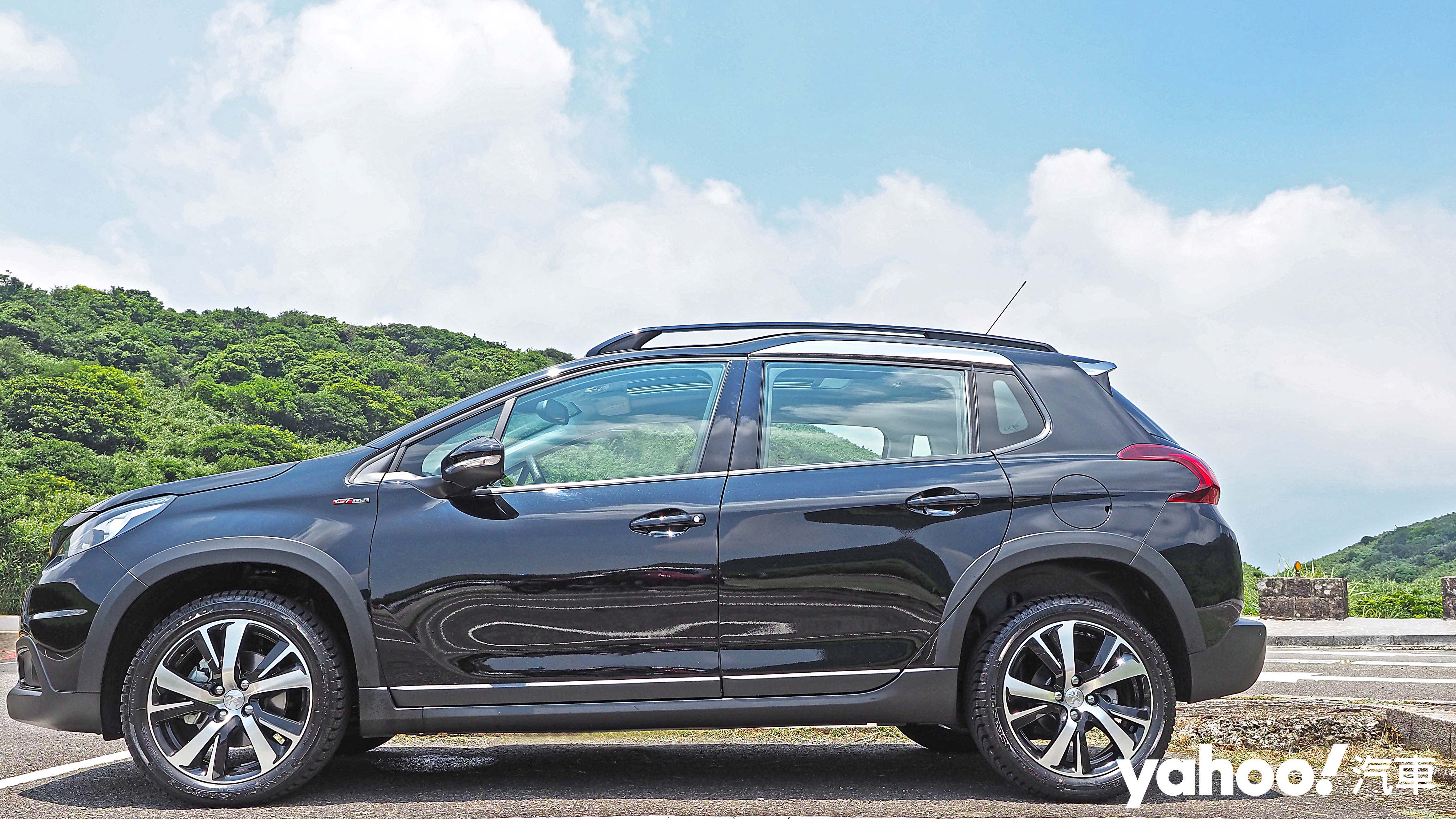 山獅來襲！2020 Peugeot 2008 GT Line Cielo小油坑試駕！ - Yahoo汽車機車