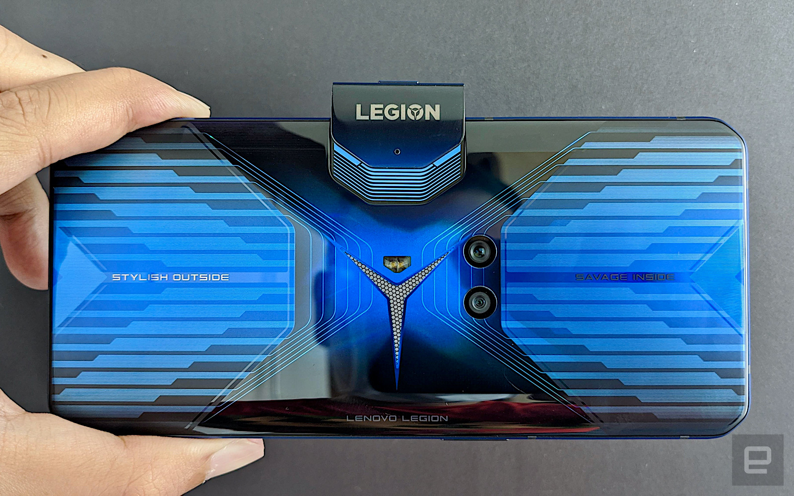主打橫向遊戲的聯想 Legion Phone Duel 手機來到台灣 - Yahoo汽車機車