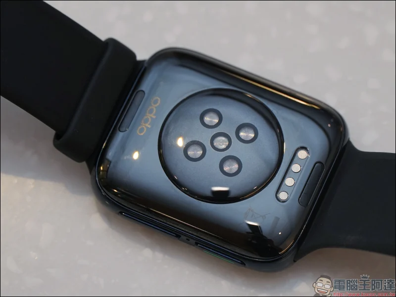 OPPO Watch 系列智慧手錶開箱動手玩：3D 雙曲面 AMOLED 螢幕智慧時尚穿搭， Watch VOOC 閃充、最長 21 天續航 ...